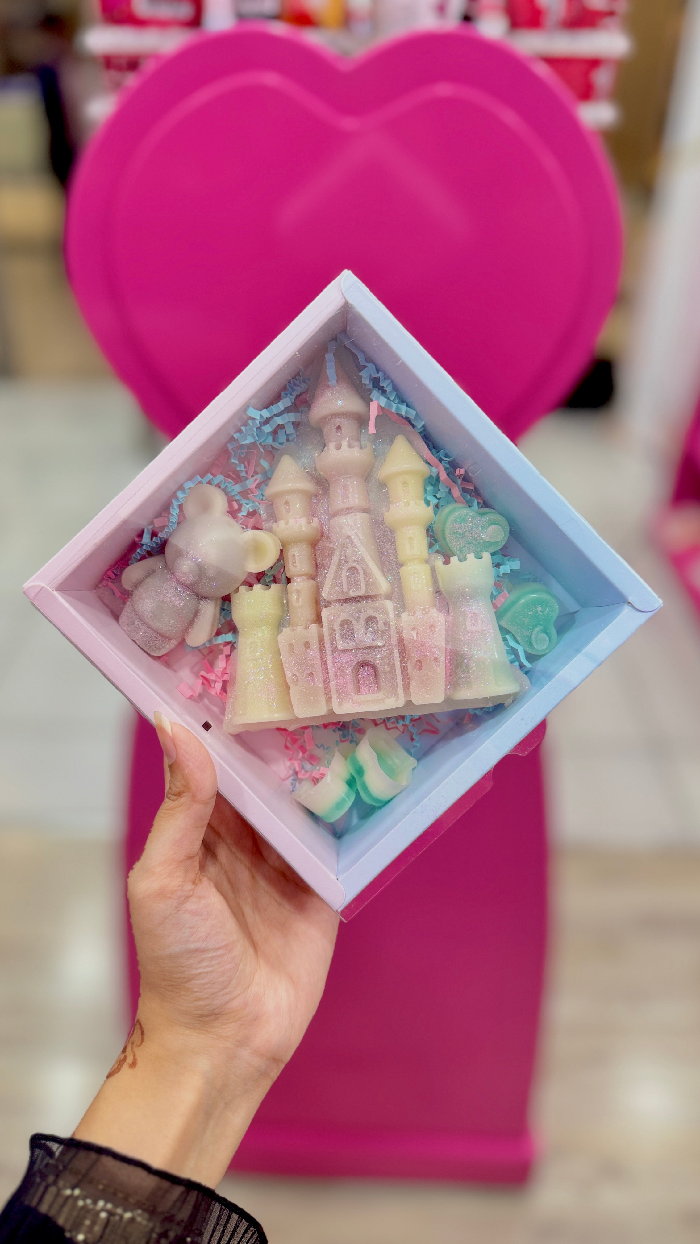 Wax Candy – The Candy Bar